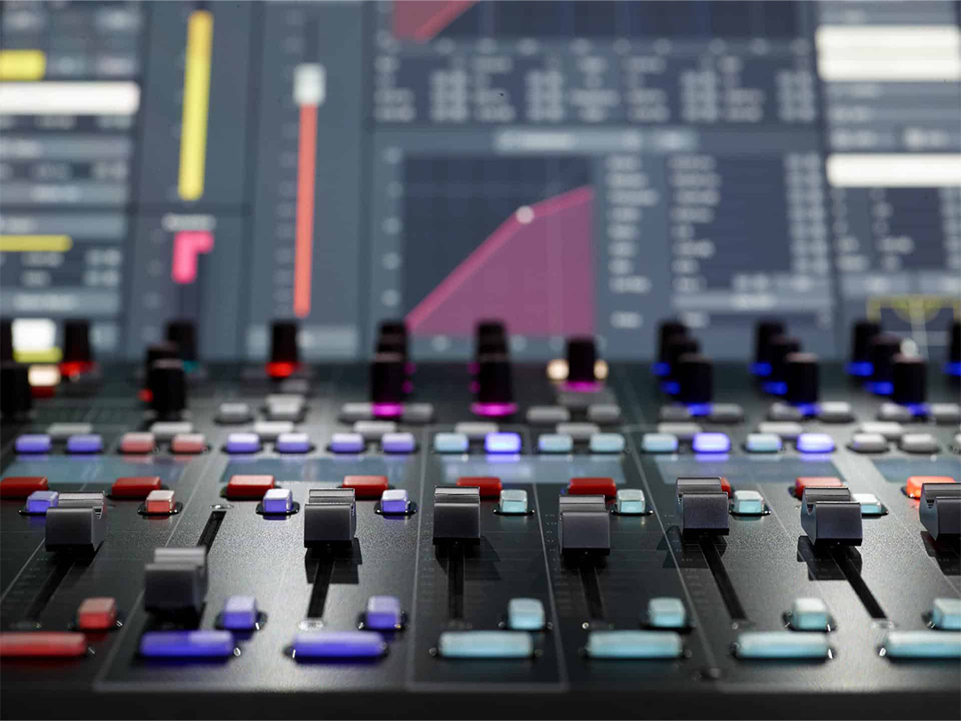 LAWO mc²36 xp デジタルコンソール | オタリテック株式会社